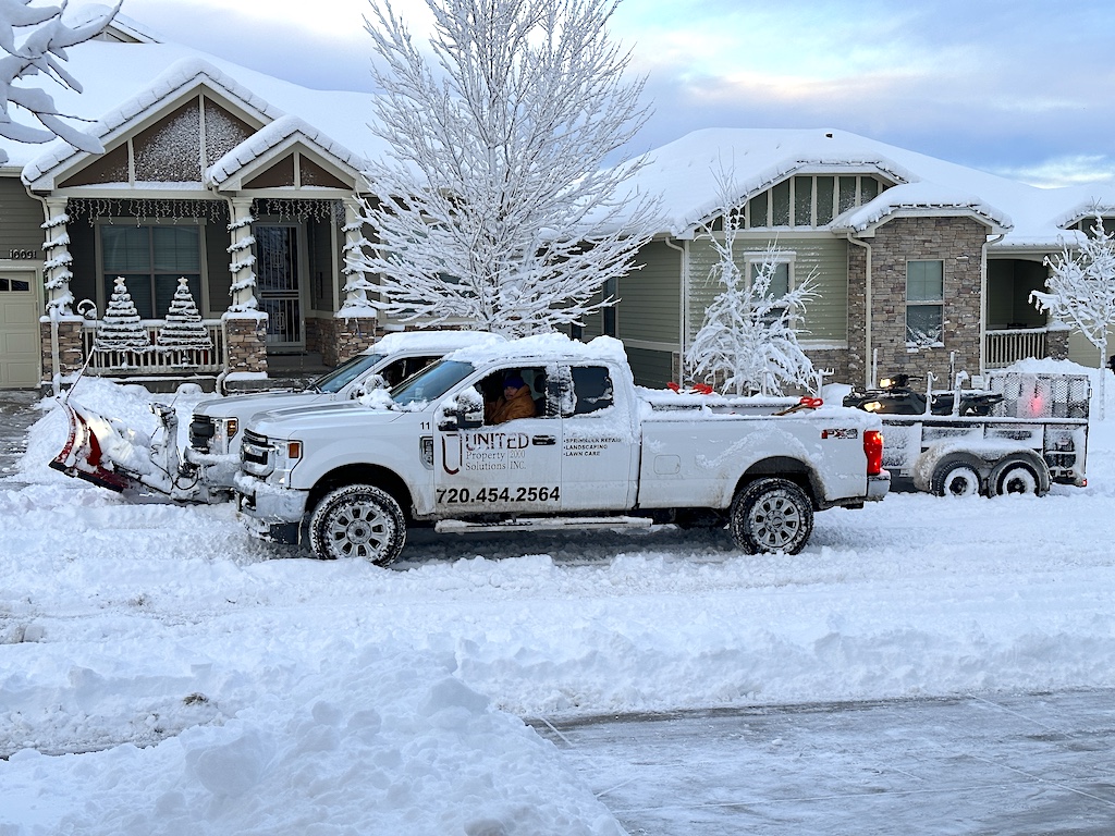 A Little Snow in the Hood Today - pics - AbeCollins - Inmate Central